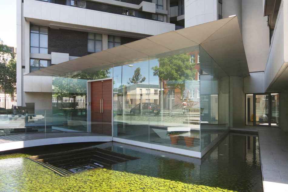 Keeling House III, London E2 | The Modern House