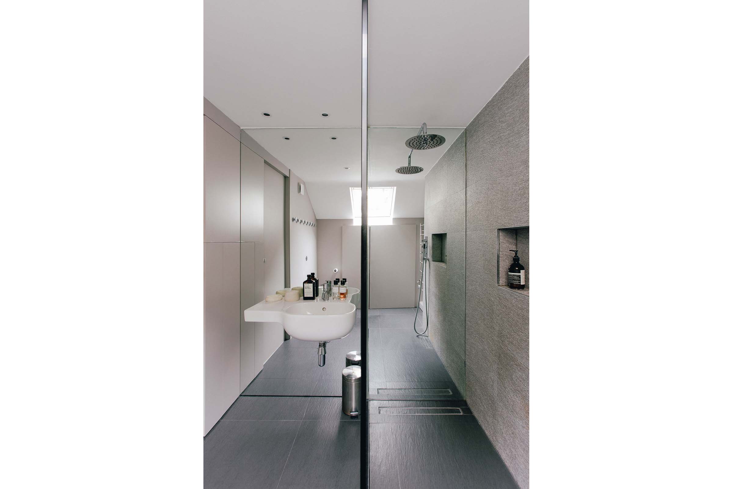 For Sale: Cambridge Street, London SW1 | The Modern House