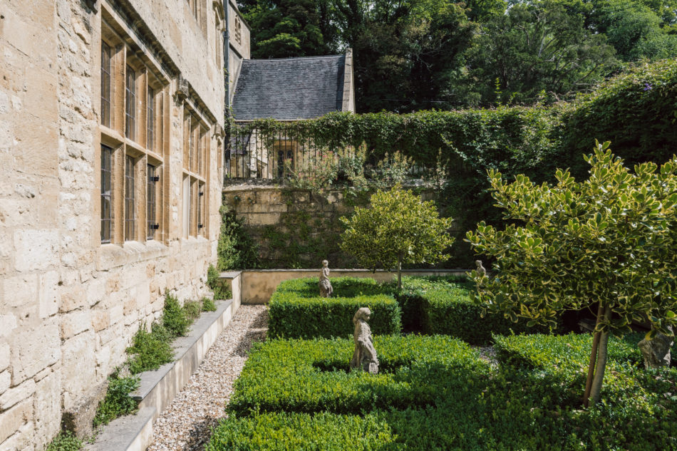 For Sale: Lower Dowdeswell, Gloucestershire | The Modern House
