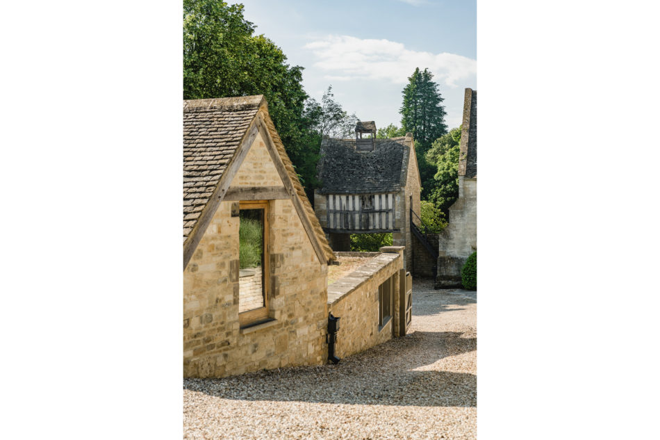 For Sale: Lower Dowdeswell, Gloucestershire | The Modern House