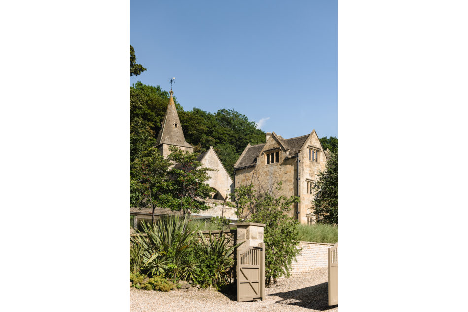 For Sale: Lower Dowdeswell, Gloucestershire | The Modern House