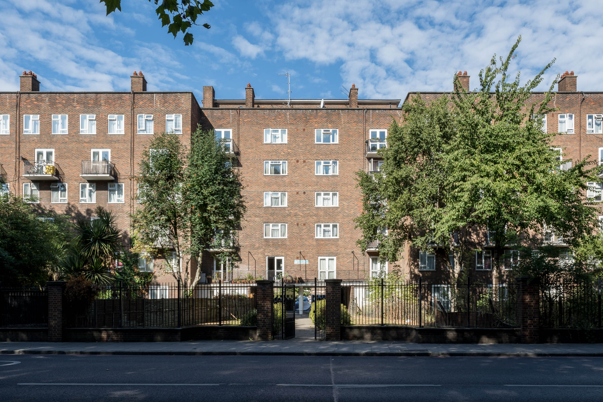 For Sale: Geffrye Court, London N1 | The Modern House