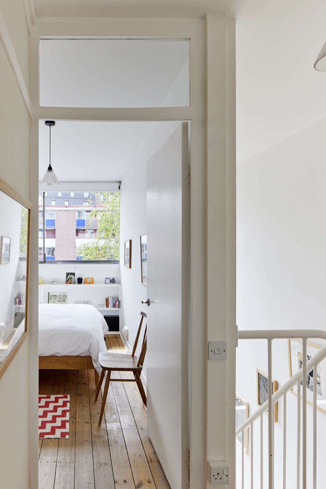 For Sale: Bayer House II, Golden Lane Estate, London EC1 | The Modern House