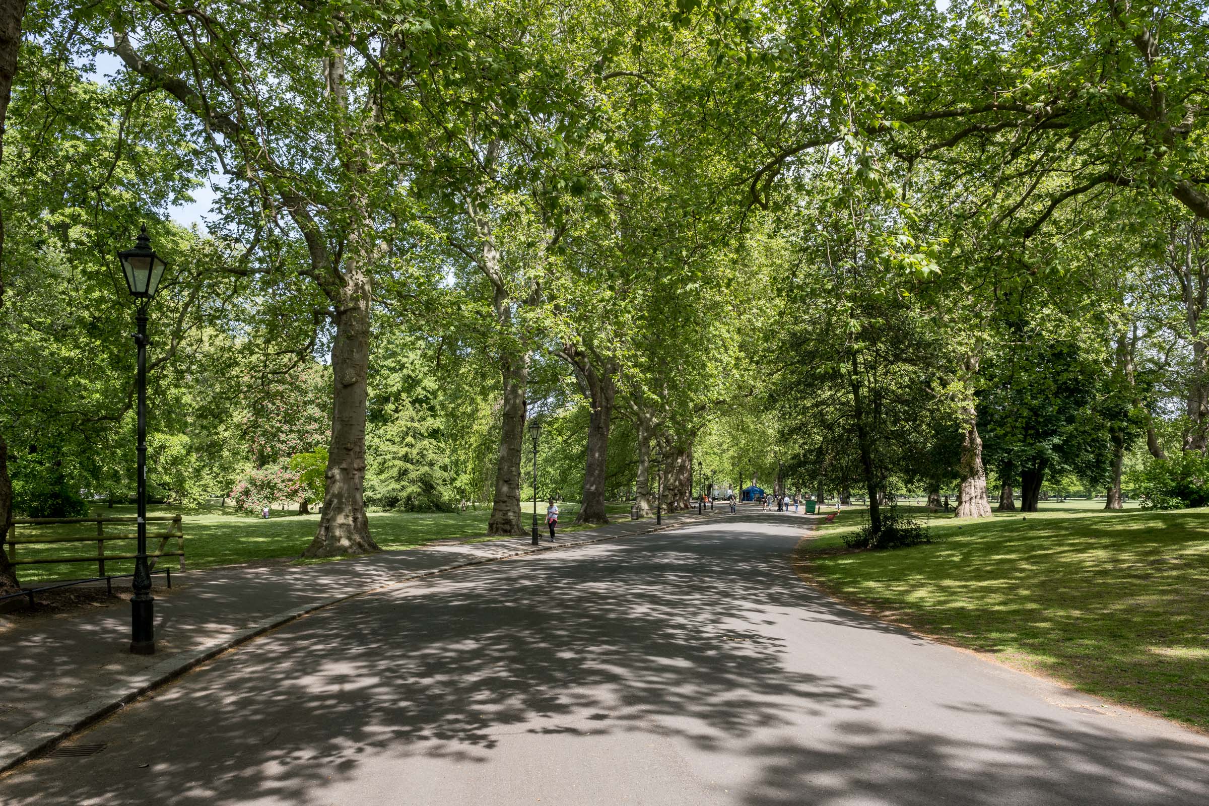 For Sale: Albert Bridge Road, London SW11 | The Modern House