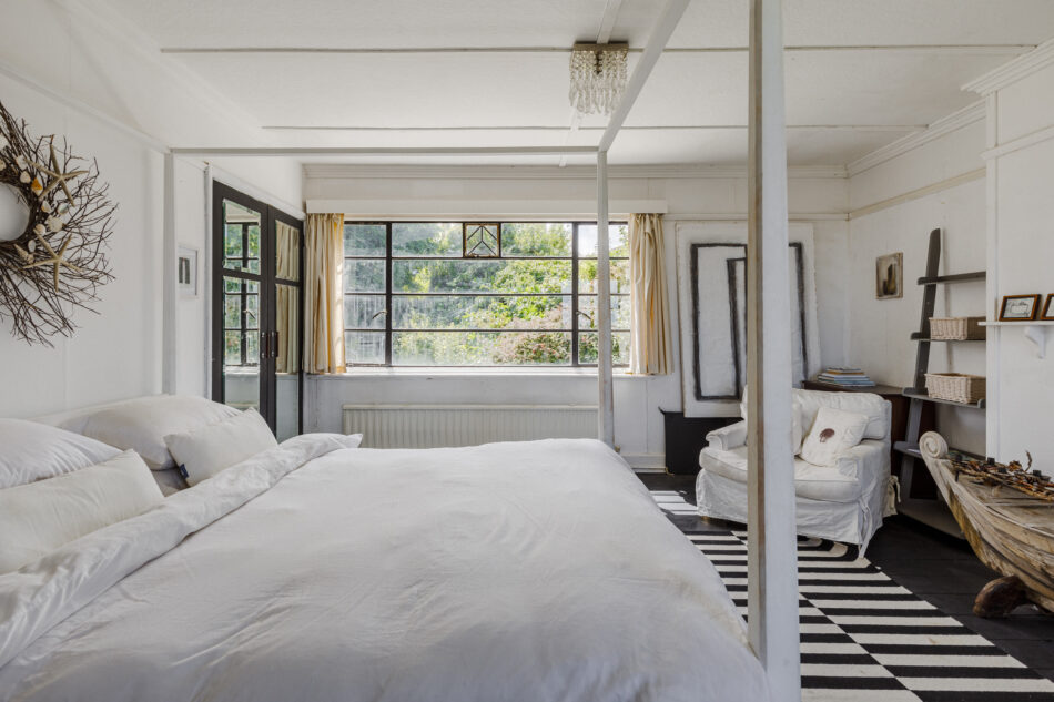 For Sale: Bishops Road, St Ives, Cornwall | The Modern House