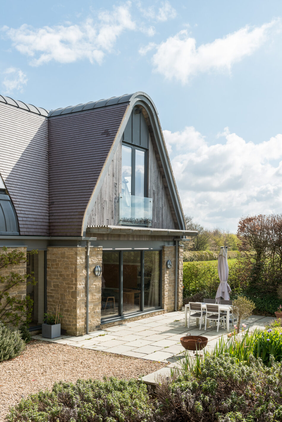 For Sale: Broadmere, Chipping Norton OX7 | The Modern House