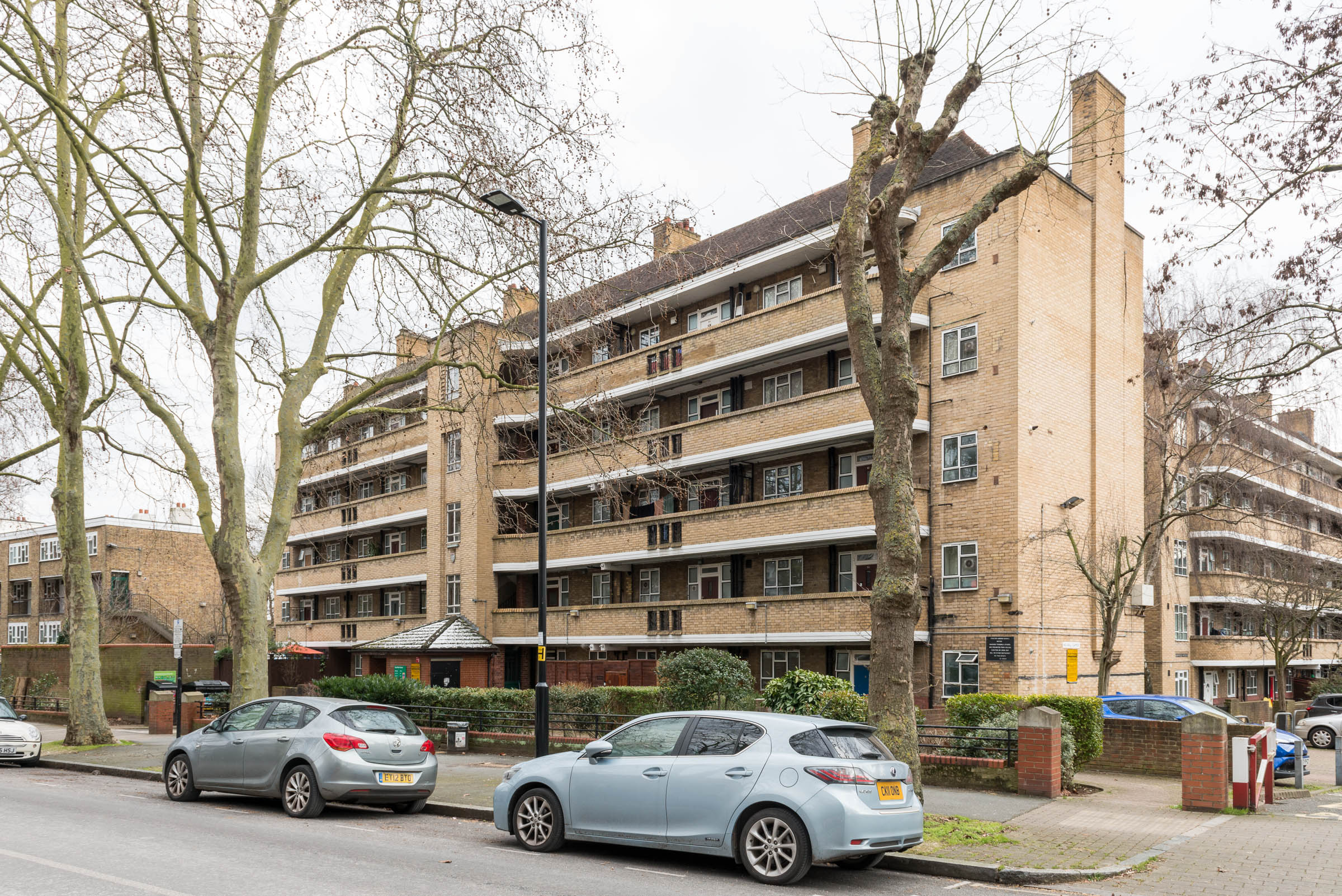 Sold: Bushfield House, Highbury Estate, London N5