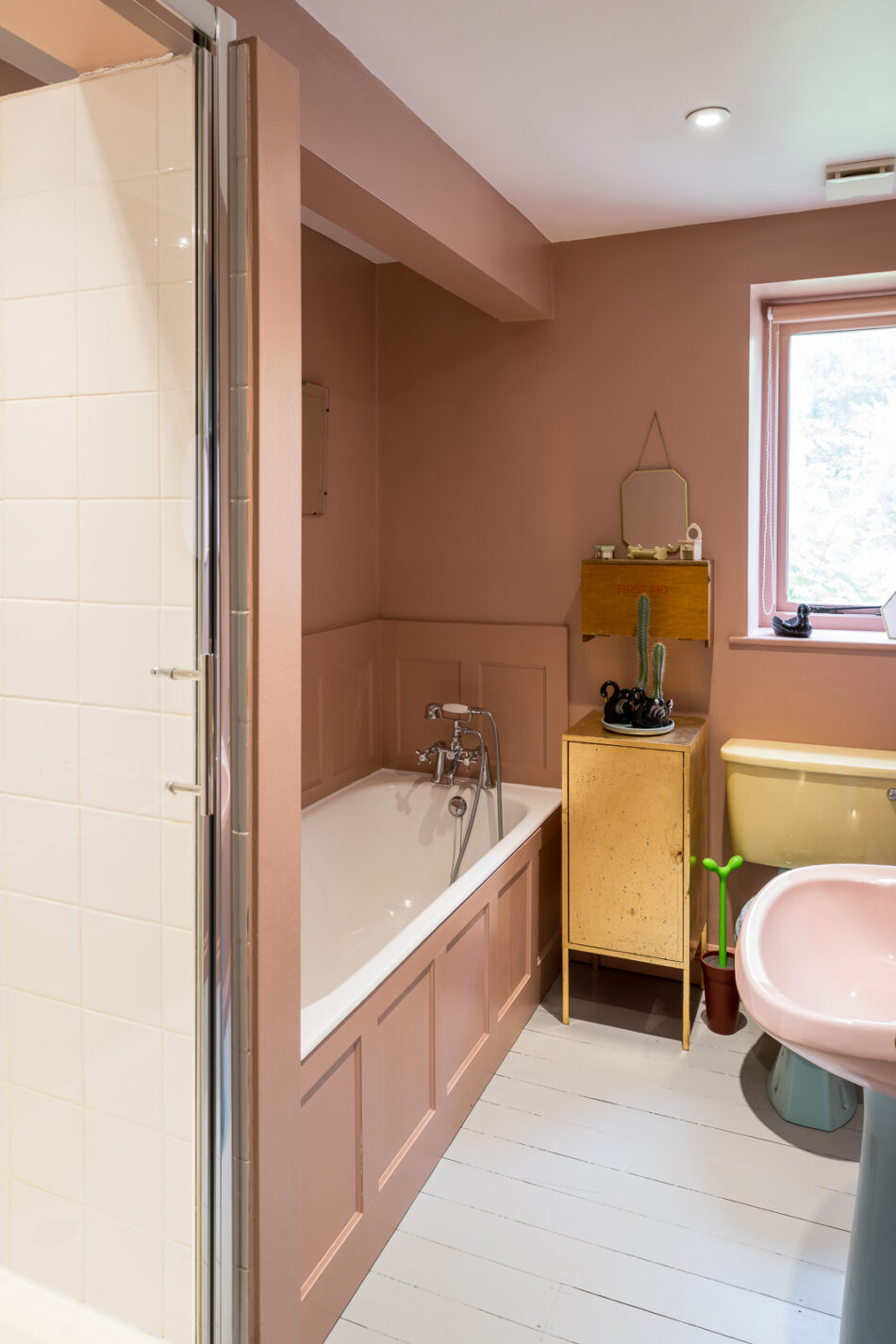 For Sale: Cowswell Lane, Bussage, Gloucestershire | The Modern House