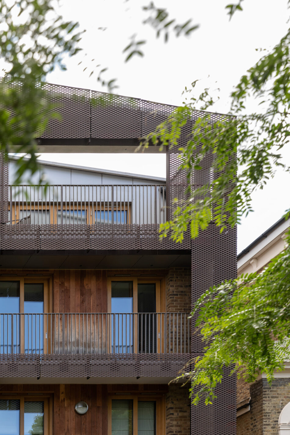 For Sale: Highgrove House, Grove Park, London SE5 | The Modern House