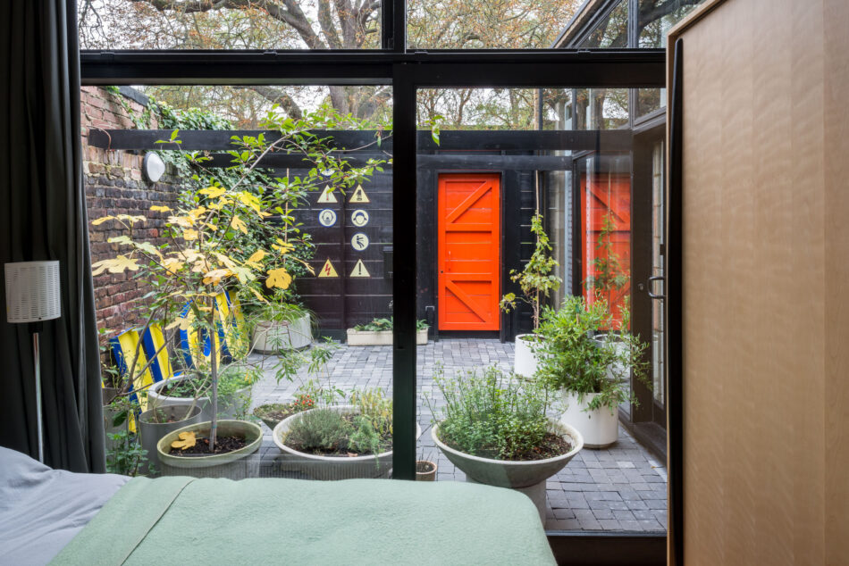 For Sale: Harfield Gardens, Grove Lane, London SE5