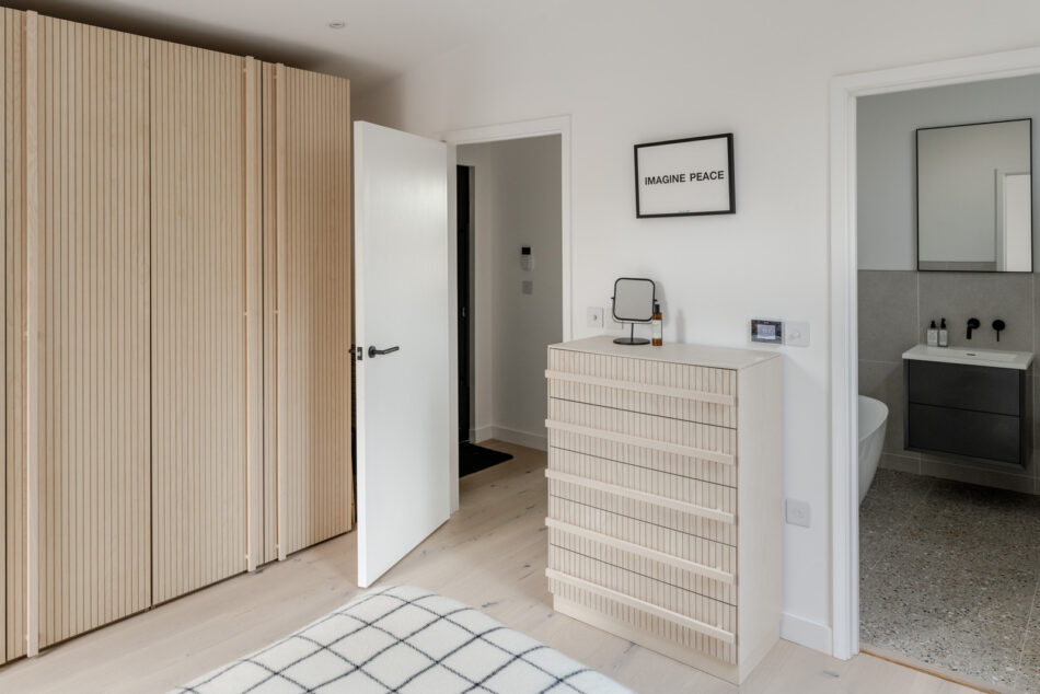 For Sale: Hill Wood, Fritton Lake, Norfolk | The Modern House