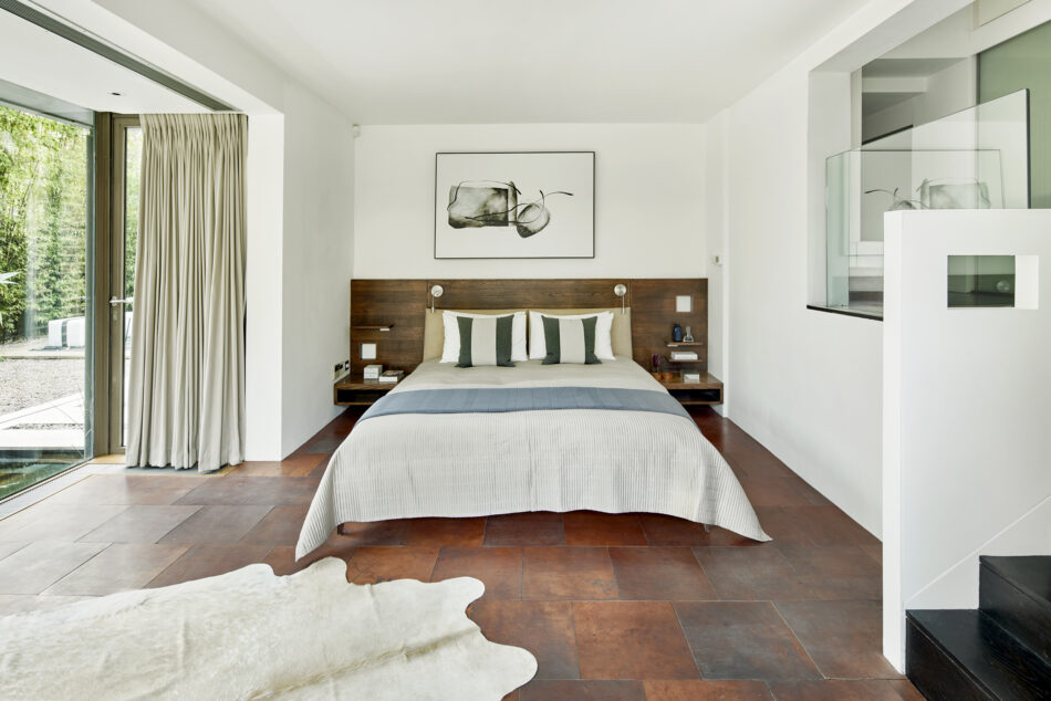 For Sale: Hotham Hall, London SW15 | The Modern House