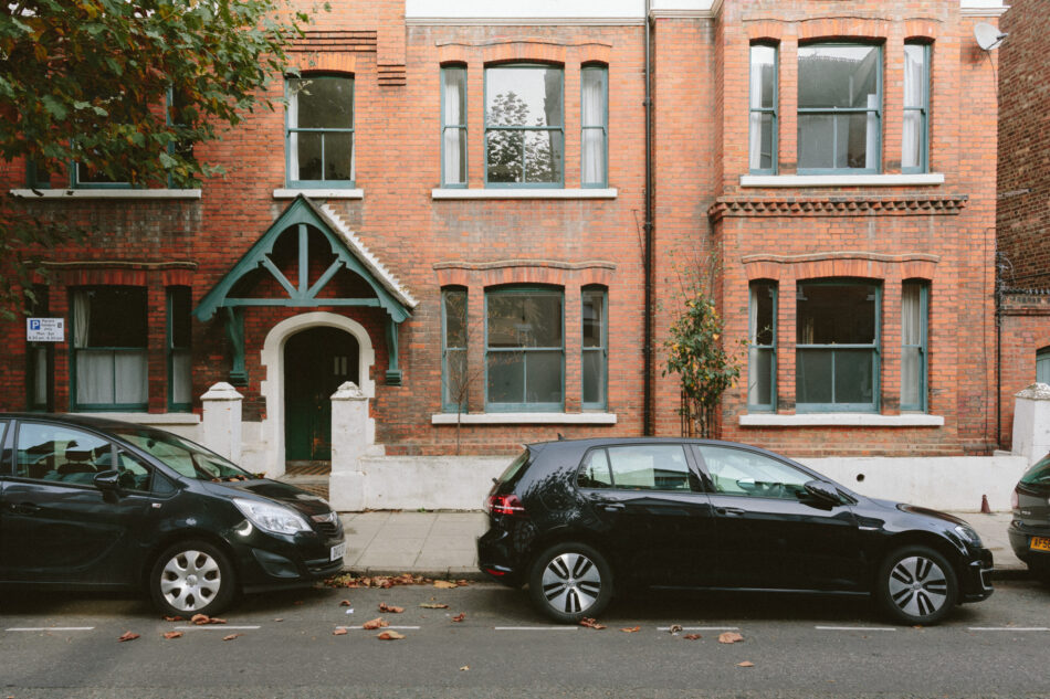 For Sale: Kinnoull Mansions, Rowhill Road, London E5 | The Modern House