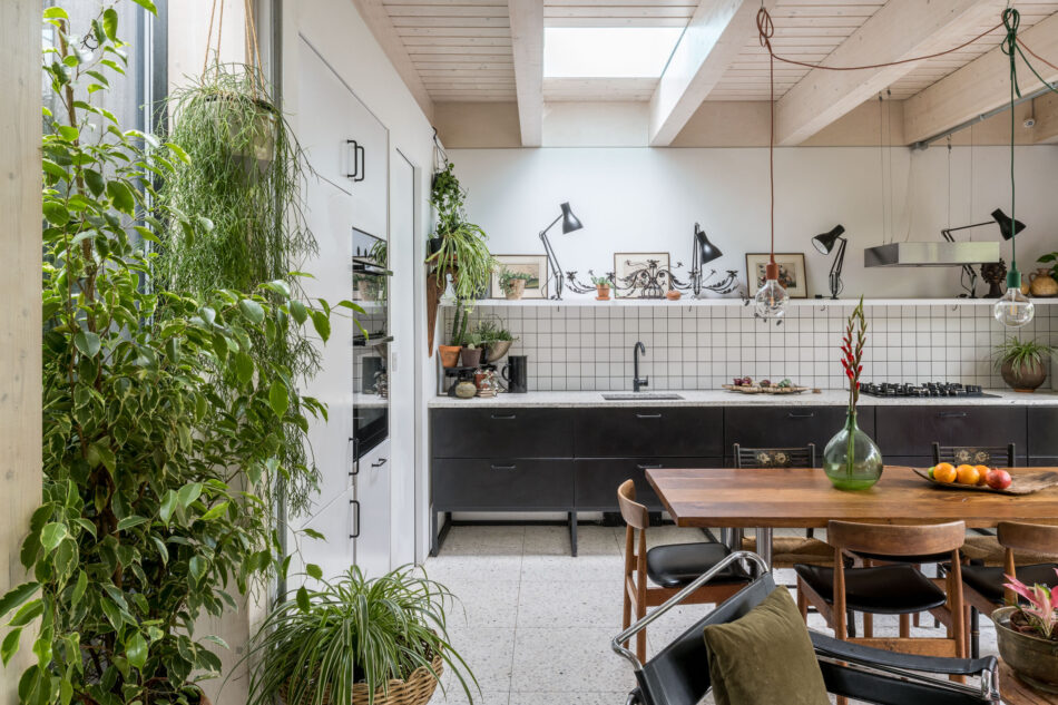 For Sale: Lutwyche Road, London SE6 | The Modern House