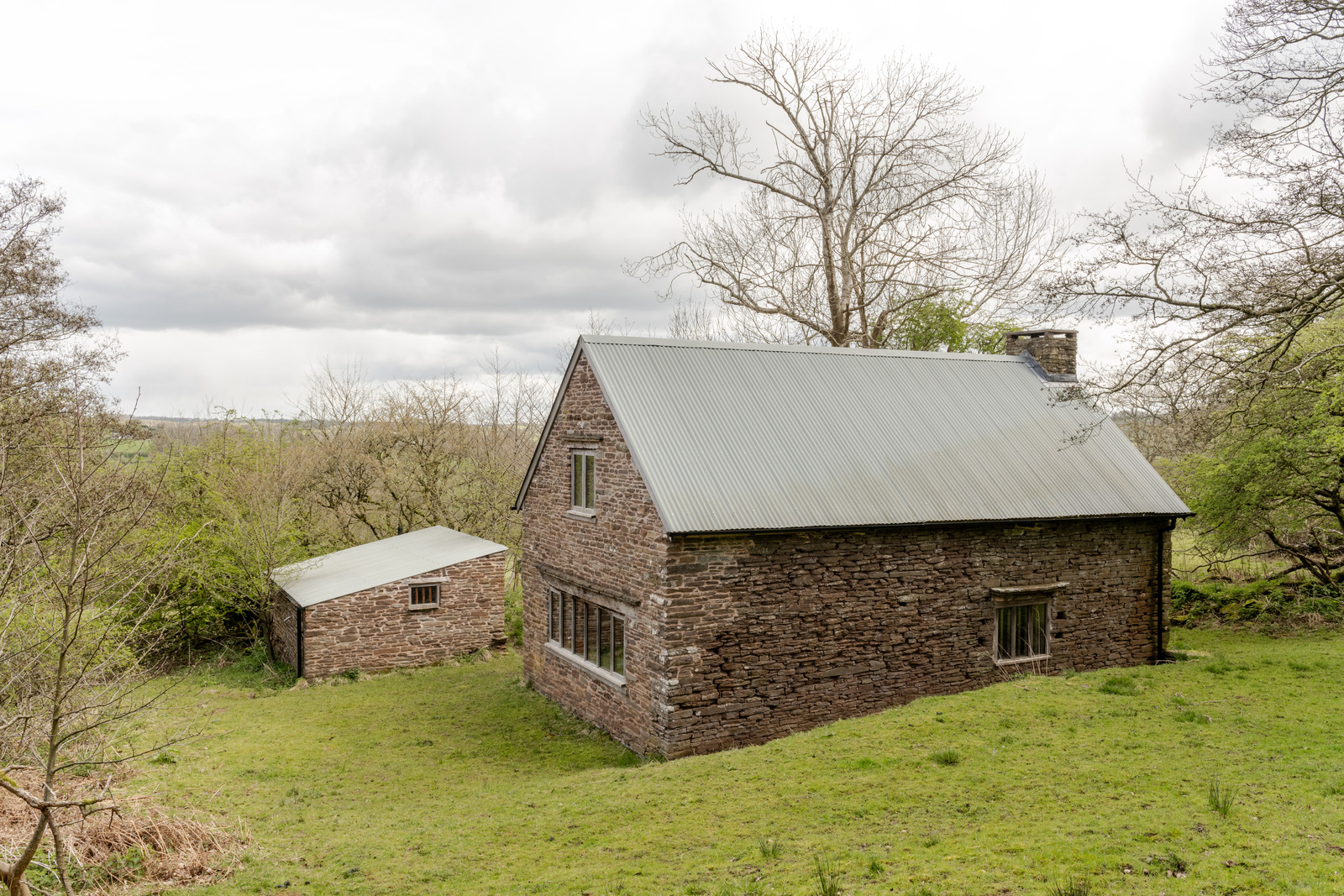 For Sale: Mountain Road, Longtown, Herefordshire | The Modern House