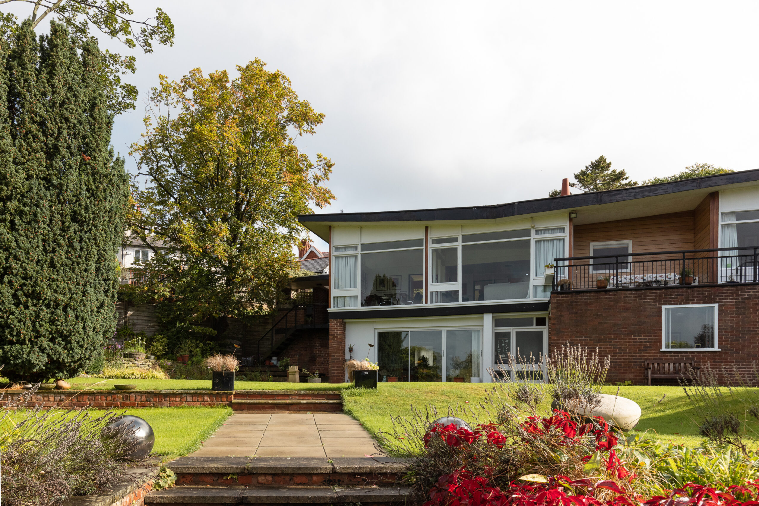 For Sale: Sandy Lane, Boughton, Cheshire | The Modern House